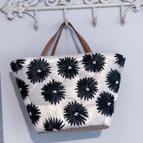 kate spade | Bags | Kate Spade Cabo Holiday Wicker Straw Daisy Tote ...